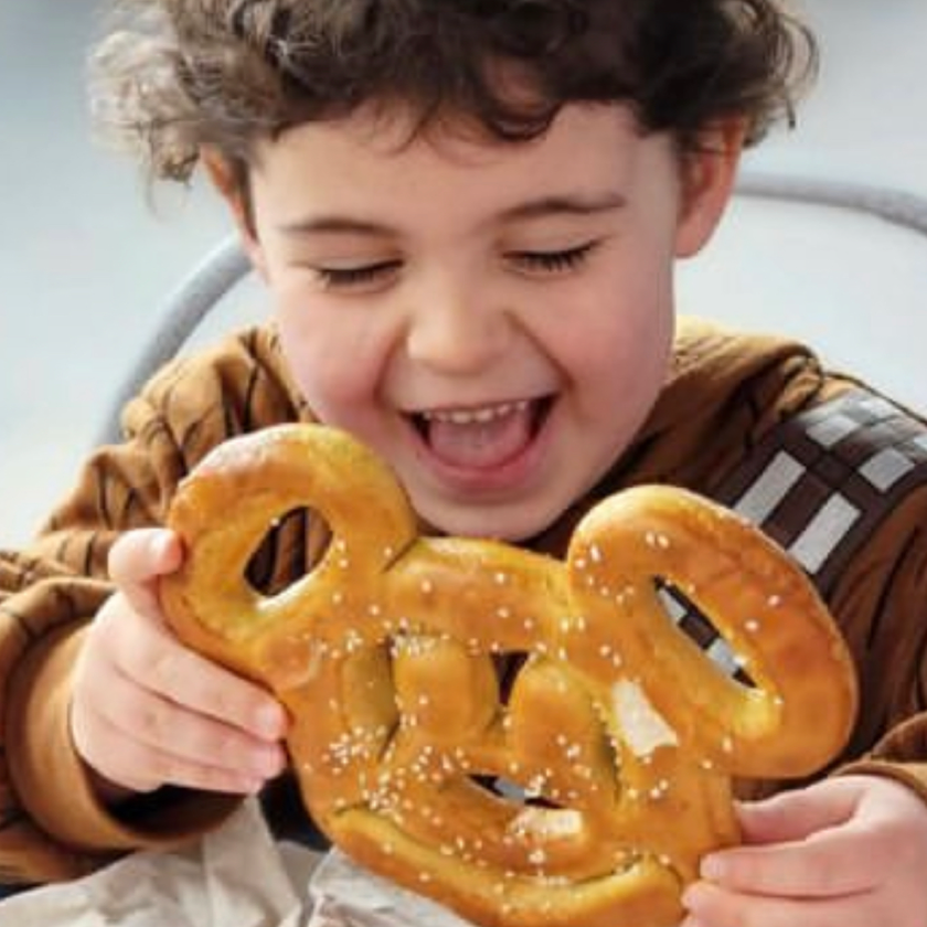 SUPERPRETZEL Soft Pretzels